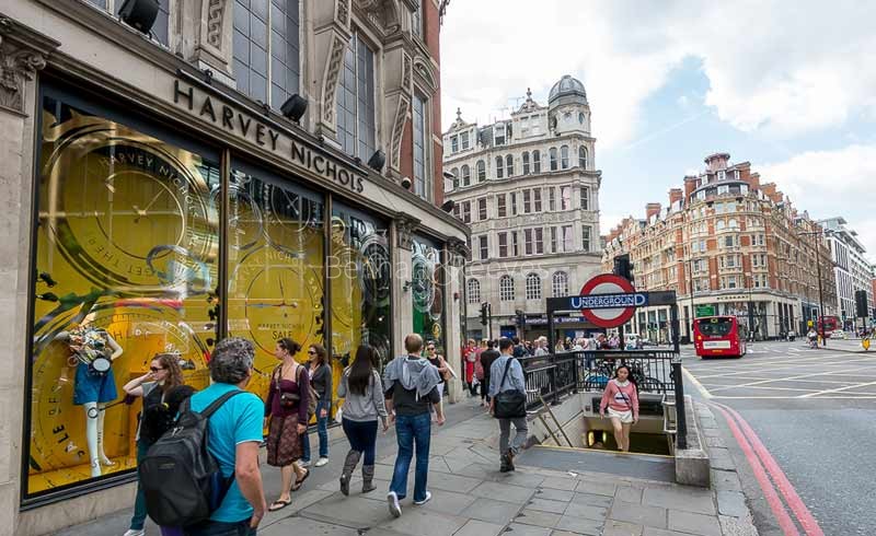 Living in Knightsbridge | Discover the best of Knightsbridge - London ...