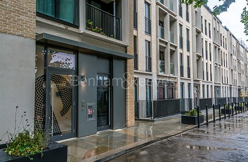 New Development to rent in Notting Hill Gate - Portobello Square, W10 ...